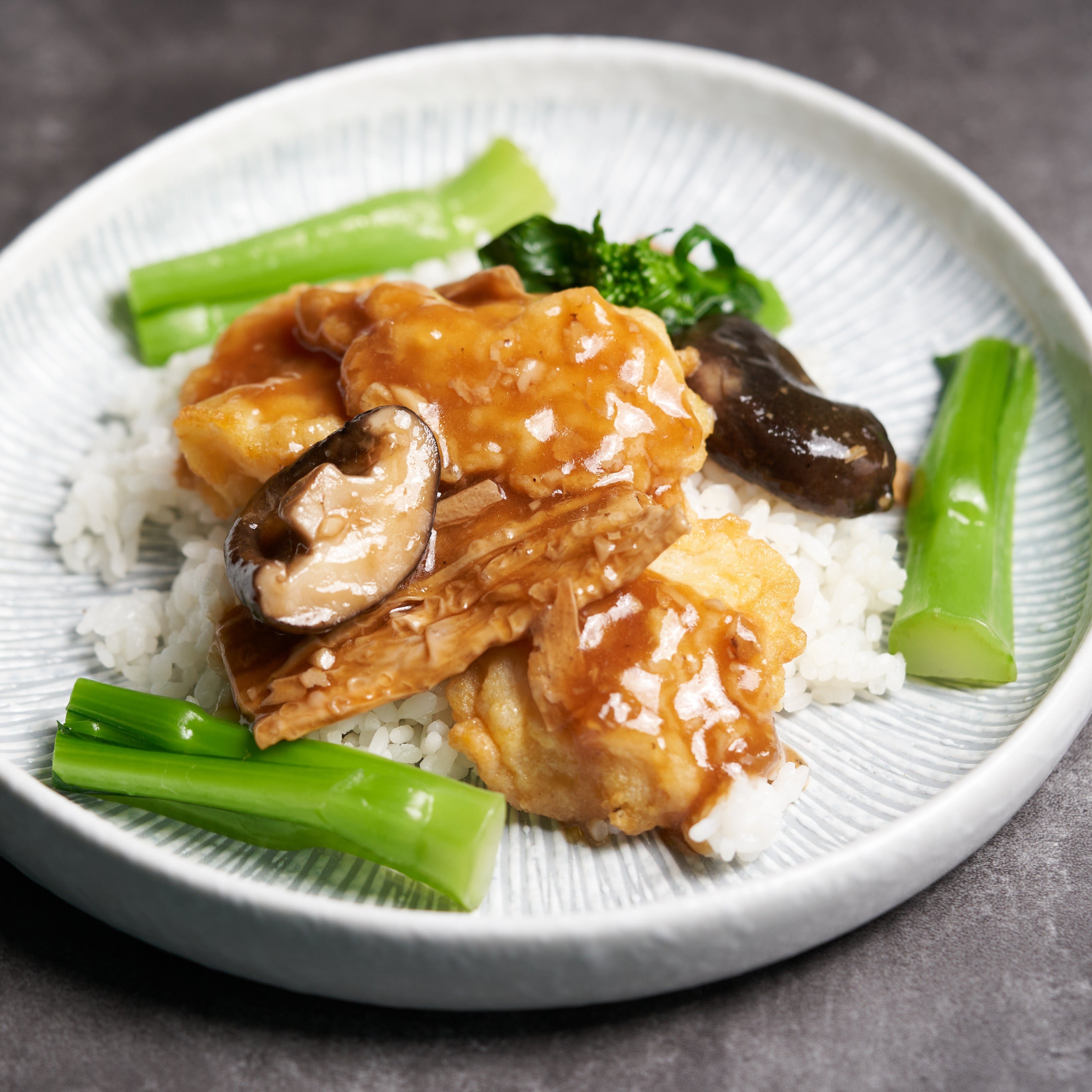 Roasted Fish Fillet in Mushroom and Tofu Sauce with Choy Sum & Steamed ...